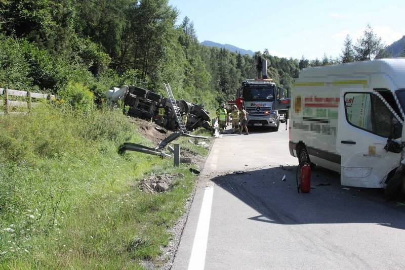 Verkehrsunfall auf der Reschenbundesstraße B 180
